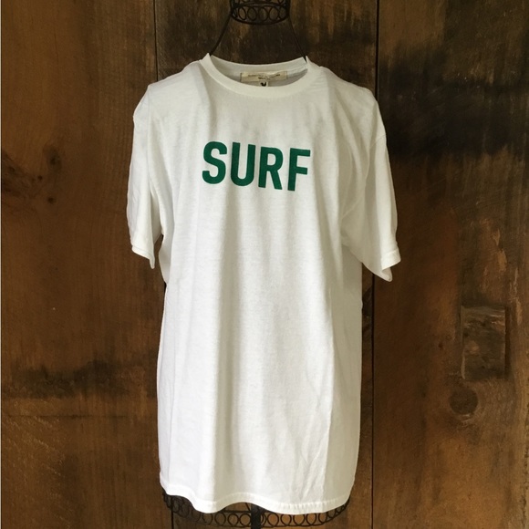 gunner & strut | Tops | Nwot Surf Tshirt | Poshmark